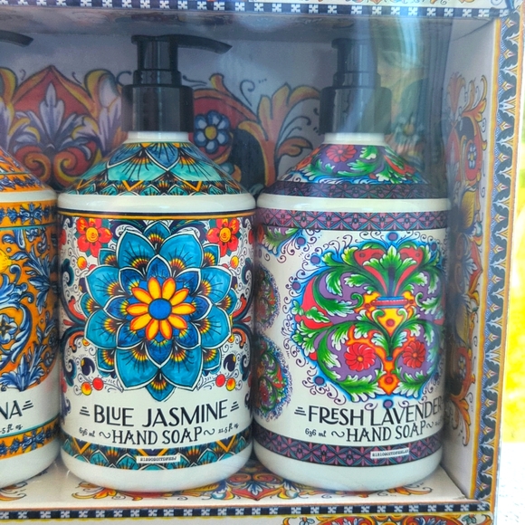 Deruta Fresco | Other | Italian Theme Hand Soap Deruta Fresco | Poshmark